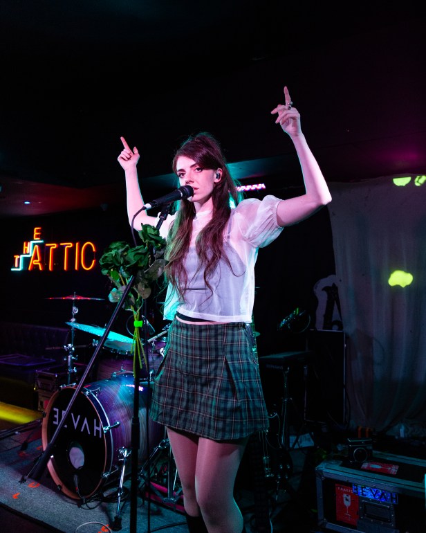 Live Review: Eevah @ The Garage, Glasgow – Taped Magazine