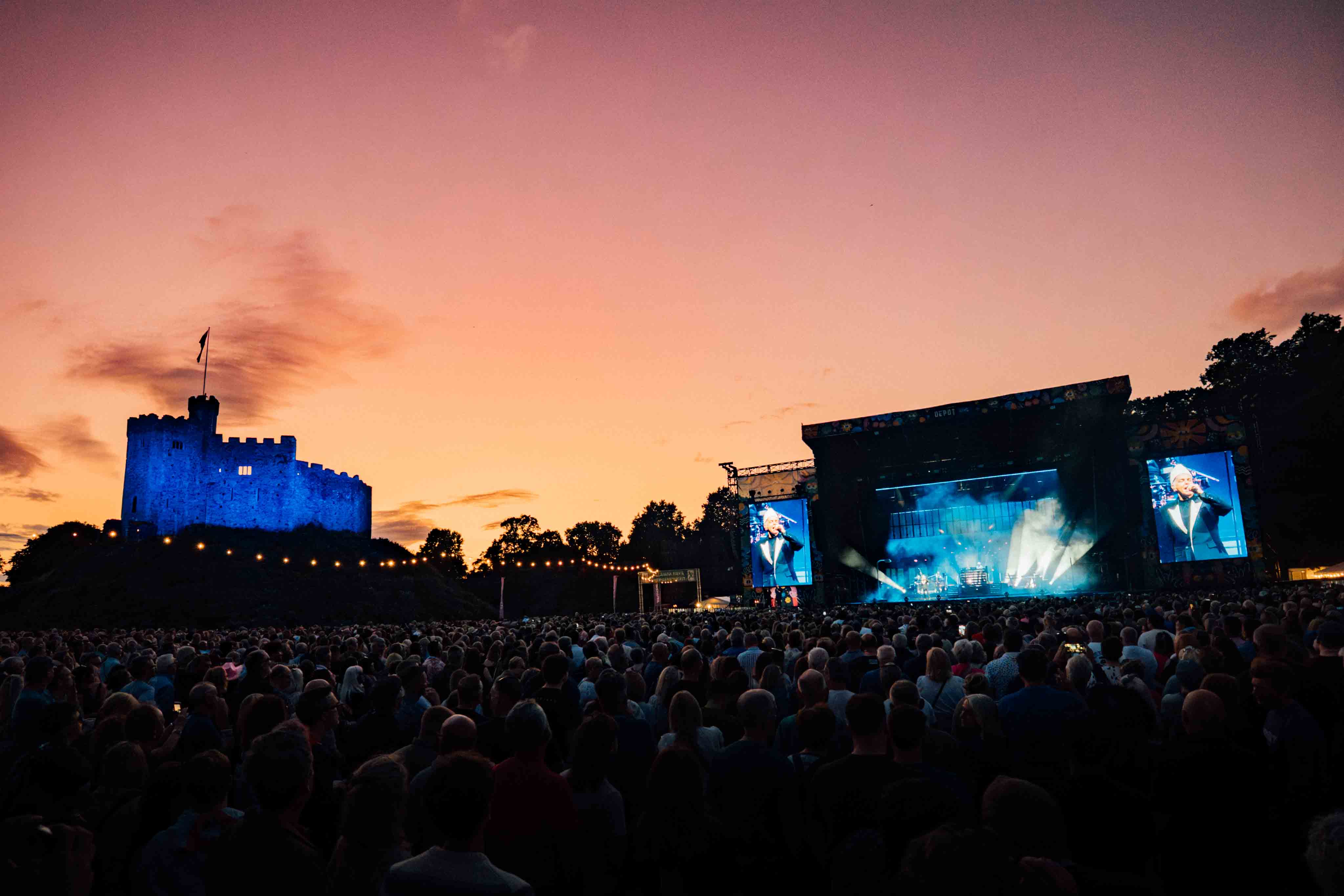 Live Review: Pet Shop Boys @ Cardiff, Castle – Taped Magazine