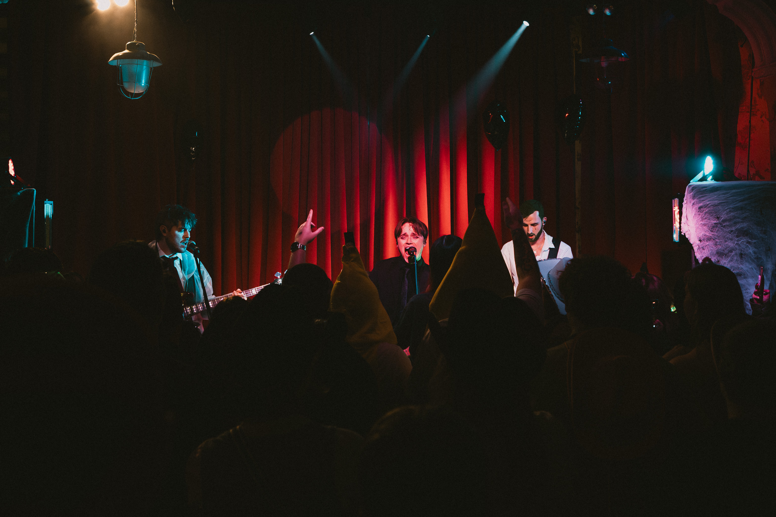 Interview: Sleeping Together – Taped Magazine