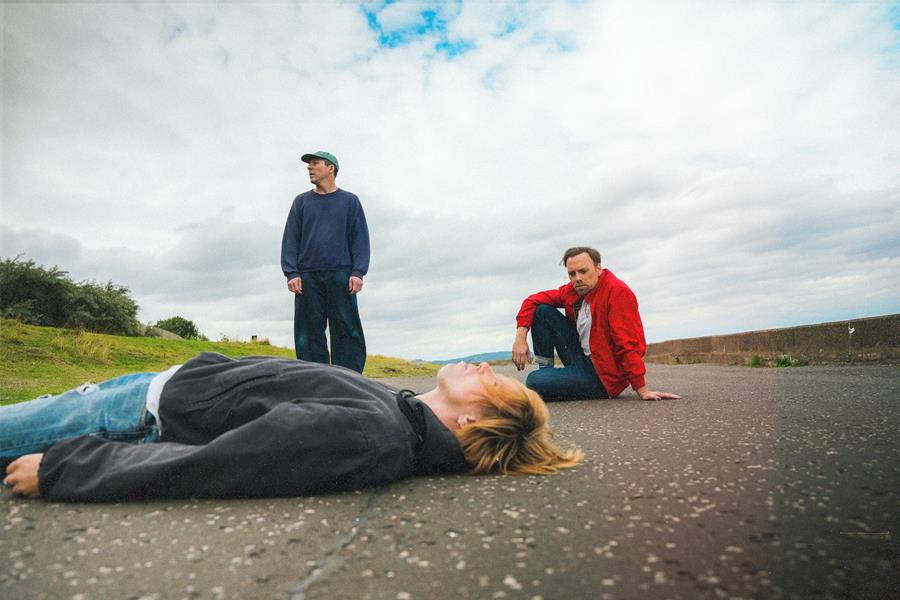 The Xcerts release new single ‘Do It Myself’ – Taped Magazine